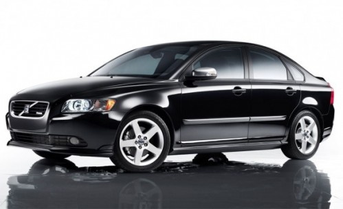 Substituição do compressor do ar-condicionado do Volvo S40 (com vídeo)